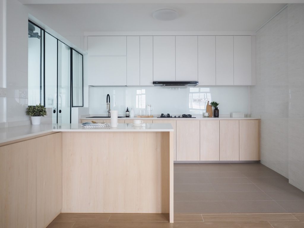 Senja Valley - The Minimalist Society